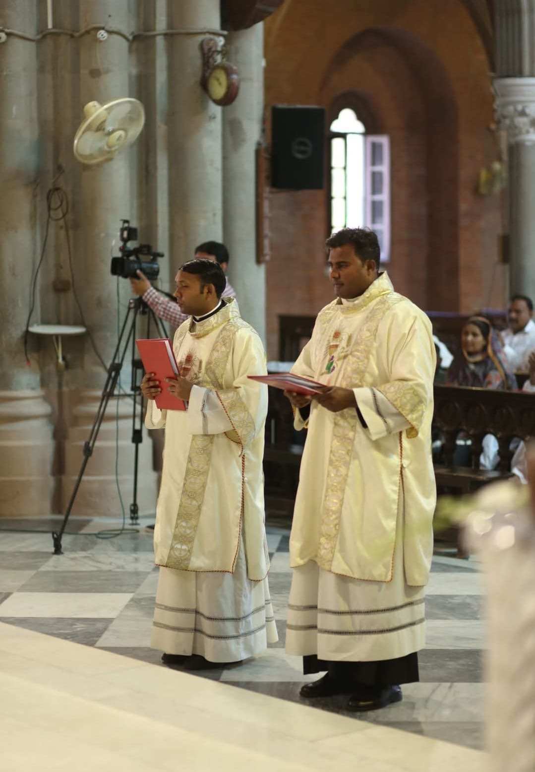 Oblate Vocations Growing in Pakistan: Two Priests Ordained | OMI World