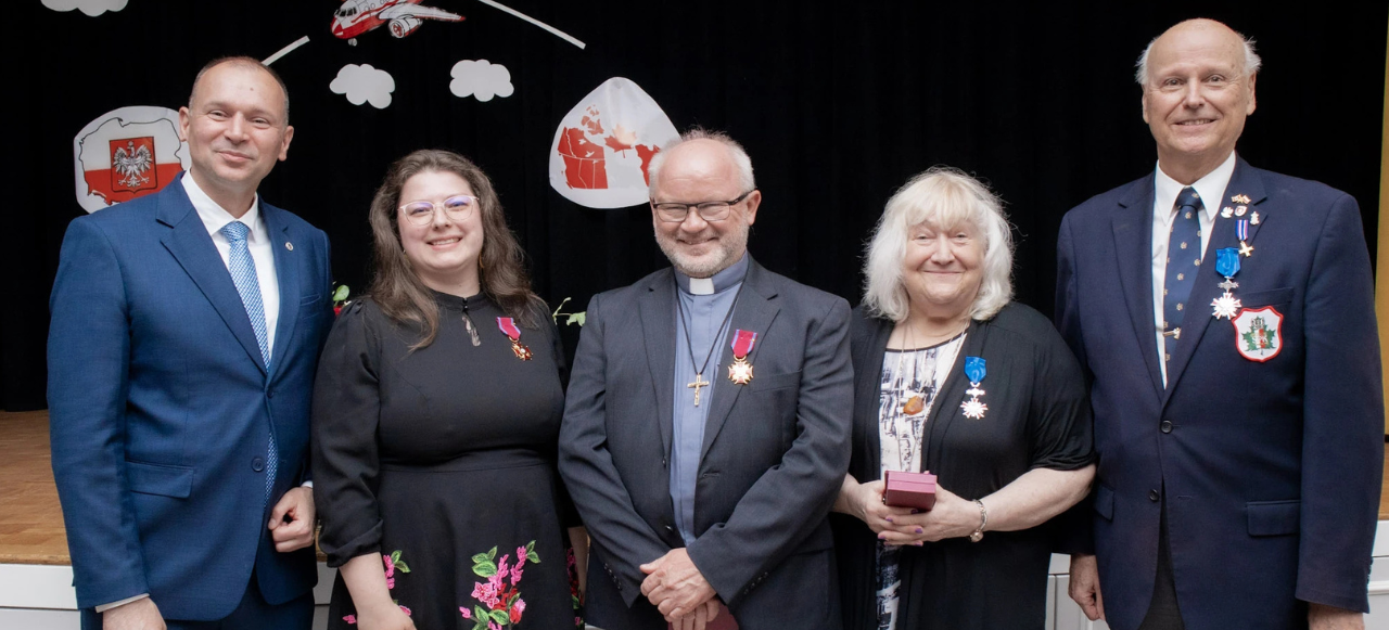 Gold Cross of Merit Awarded to Fr. Antoni Degutis, OMI | OMI World