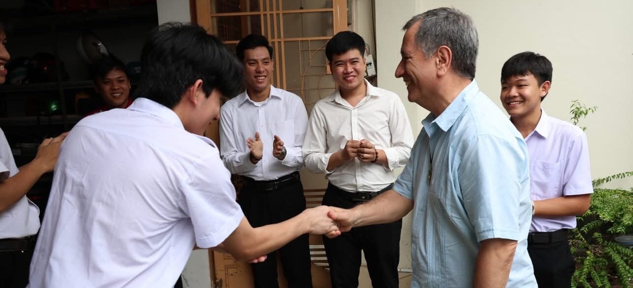 El Superior General Concluye su Visita a Vietnam y Regresa a Roma | OMI ...