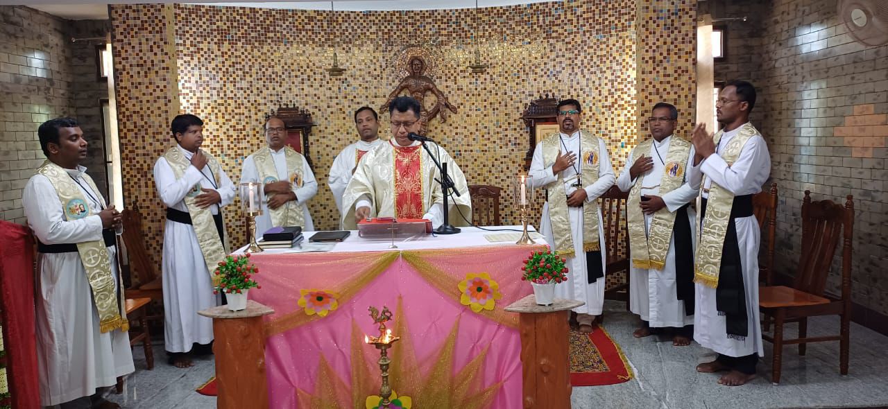 India: Ordinations and New Provincial Leadership | OMI World