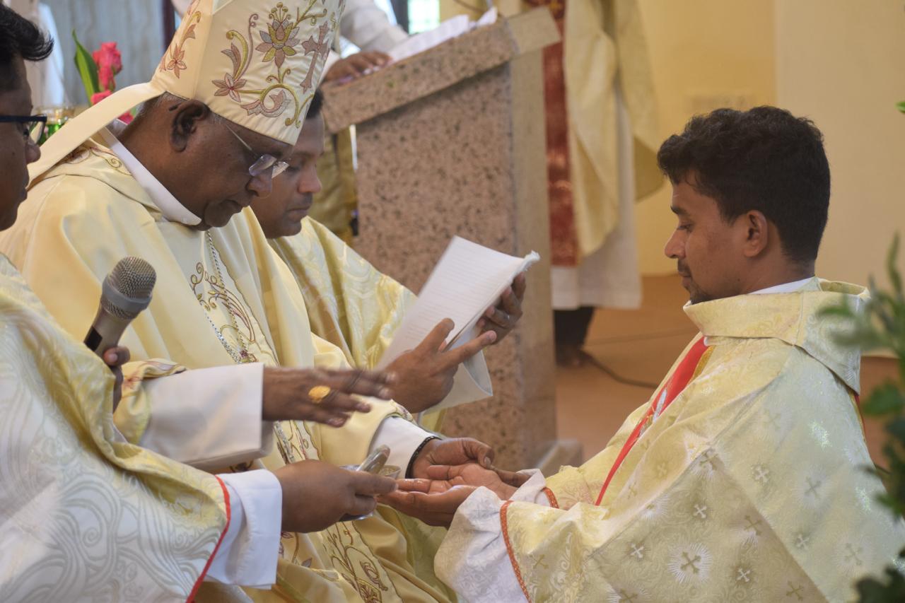 India: Ordinations and New Provincial Leadership | OMI World