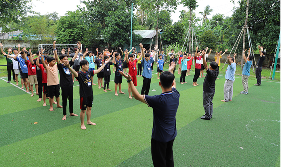 Living with the Oblates: Sowing Hope and Building Peace | OMI World