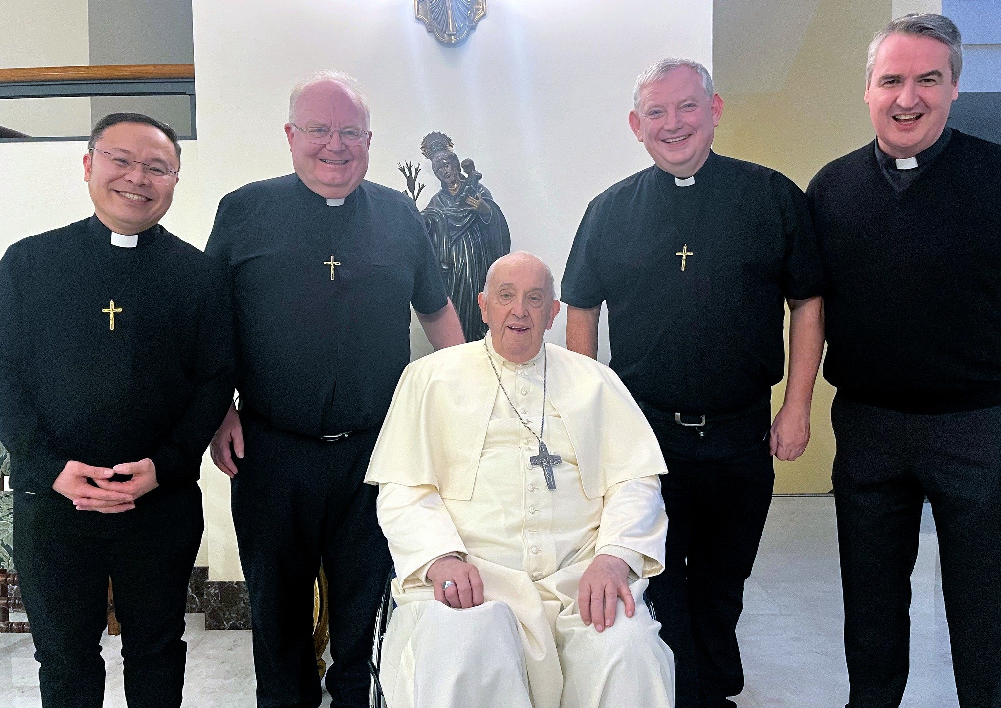 Anglo-Irish Leadership meets the Pope - OMI World